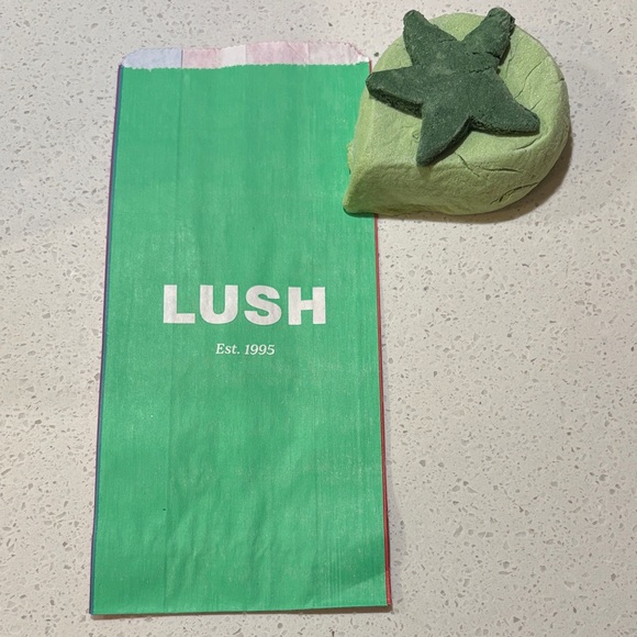 Lush | Bath & Body | Lush Kitchen Rare Green Day Star Bubble Bar | Poshmark